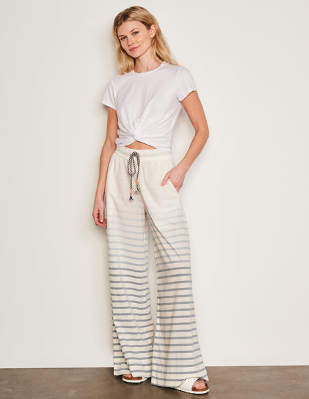 Women's Casual Apparel and Accessories on Sale - Sundry