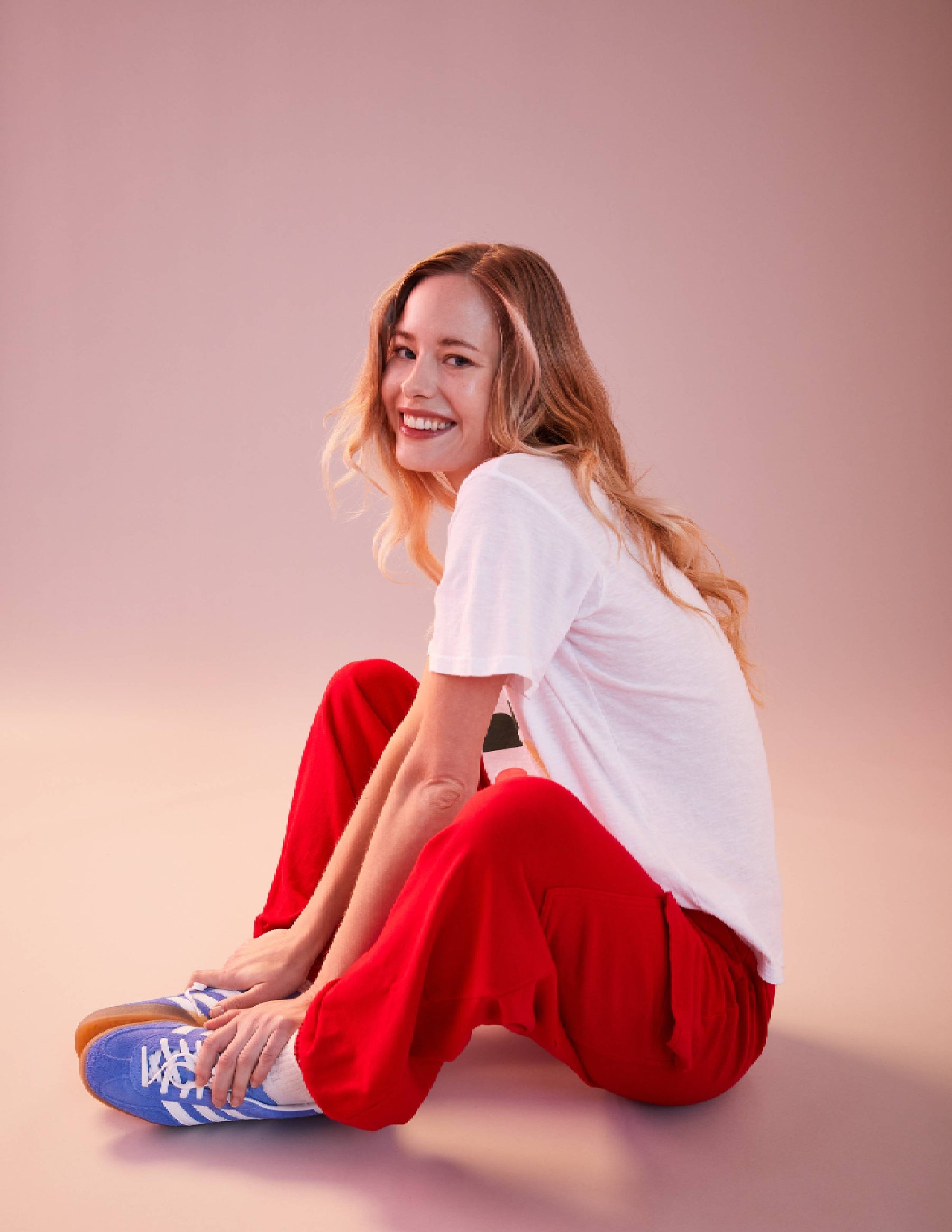 Women's Luxury Apparel and Fashion Accessories - Sundry